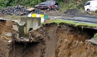 desastres naturales: derrumbes!